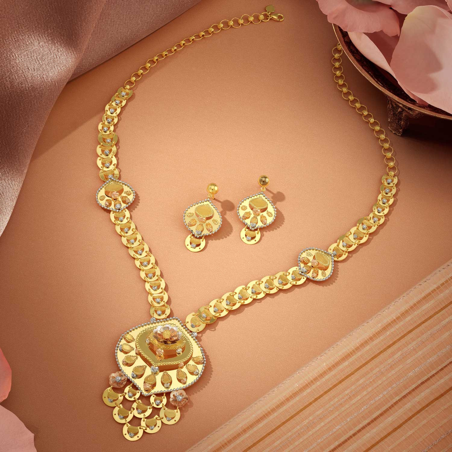 Buy Malabar Gold Necklace Set NSFRAKT23NK04 for Women Online Malabar Gold Diamonds